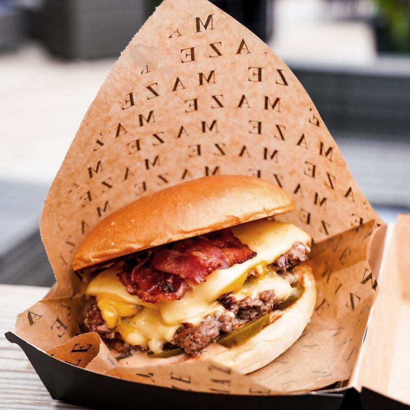 Démarquez-vous avec des sachets à burger personnalisés