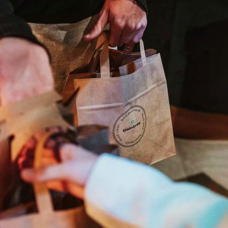 Bolsas de Papel con Logo Personalizadas – ¡Descubre nuestra mayor ...