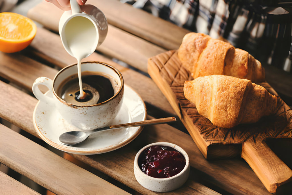 10 Essential Coffee Shop Food Menu Items | Limepack